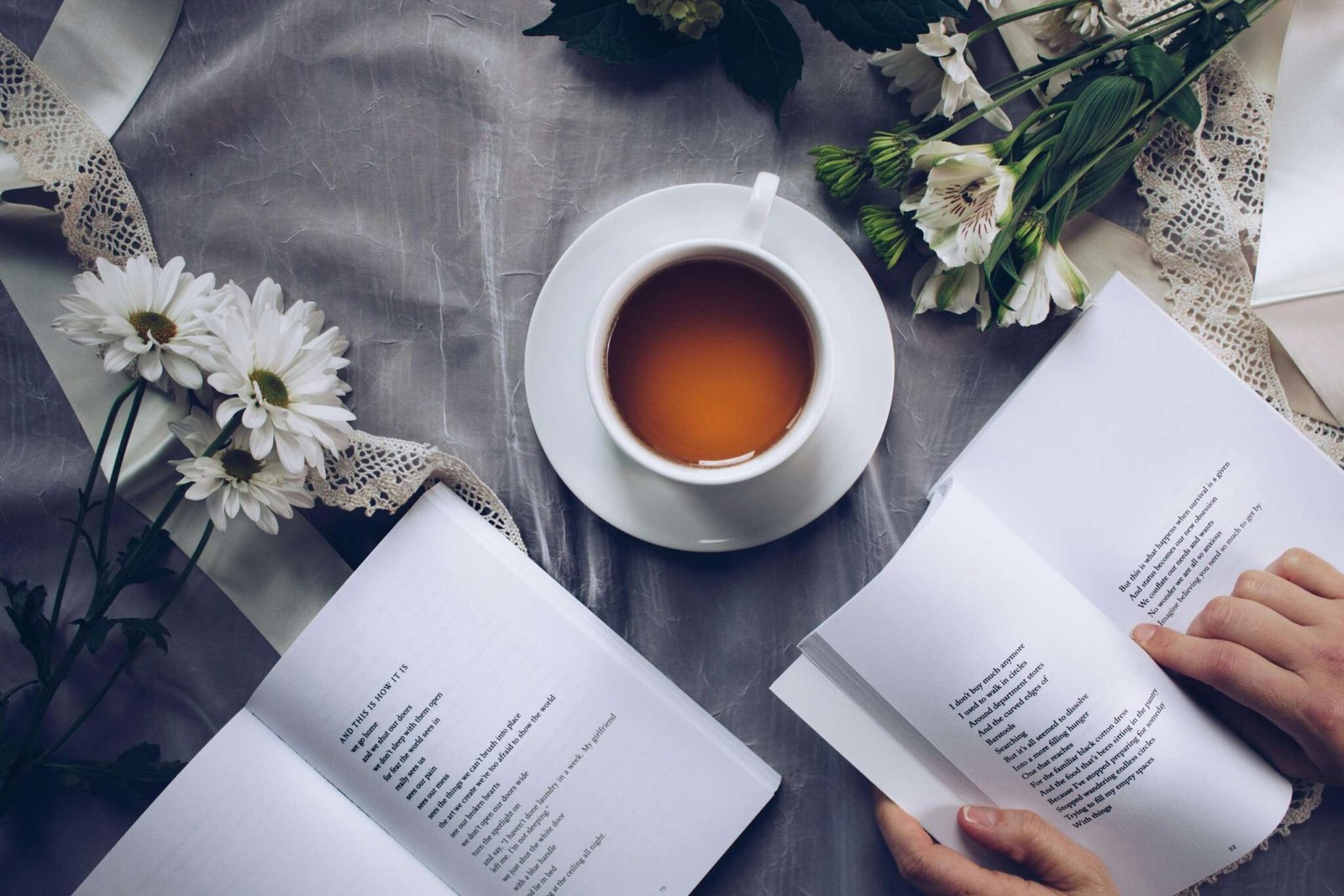 How to Read in a Foreign Language: Tips for Beginners - Lingua Learn UAE